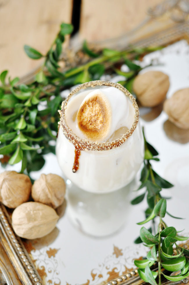 15 Unique Cocktails That’ll Impress All Of Your Guests At Your New Year ...