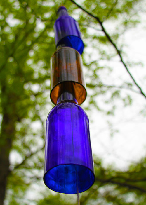 16 Totally Unique Ways To Reuse Old Beer Bottles — So Cool! – ViralNova