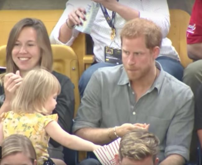 She Stole A Prince’s Popcorn, And His Reaction Is The Sweetest Thing ...