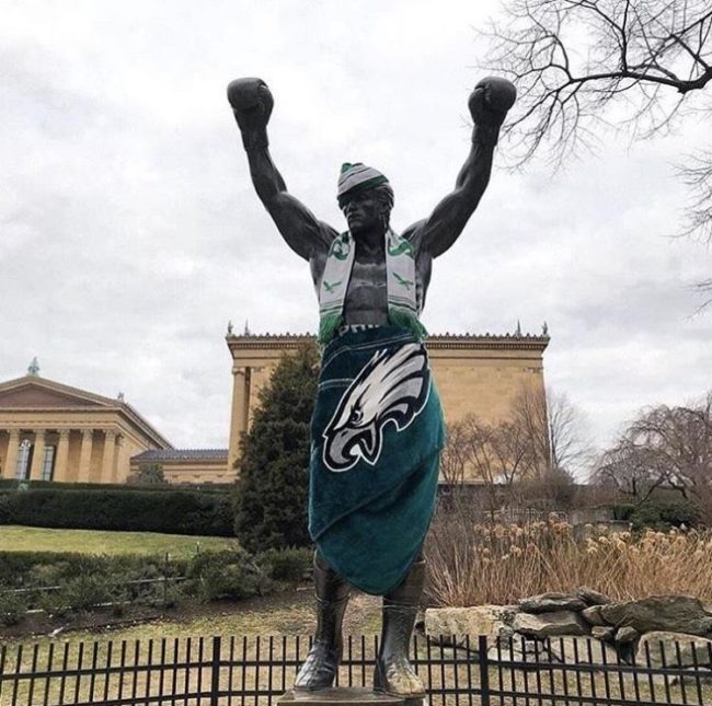 21 Photos From The Eagles Parade That Prove No One Goes Harder Than ...
