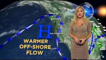 News Anchors Who Will Make Your Jaw Drop… – ViralNova